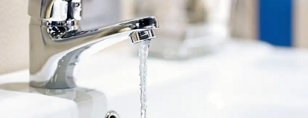 How to replace your bathroom taps - Sunshine Mitre 10