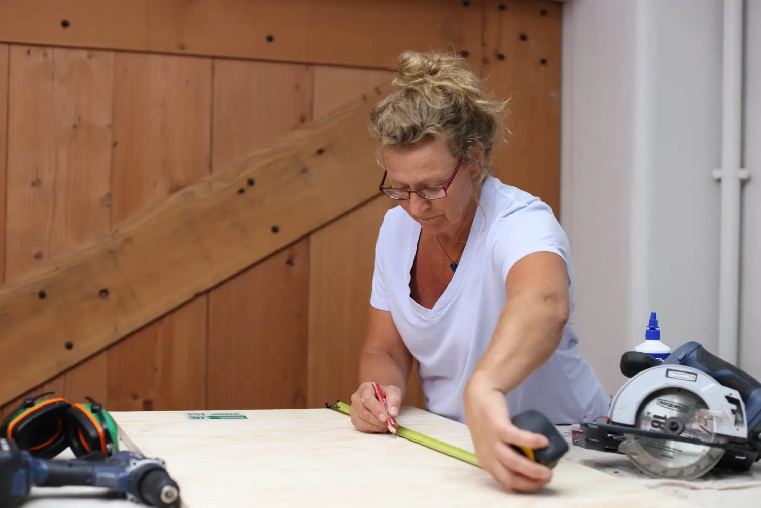 How to make a couch sleeve - Sunshine Mitre 10