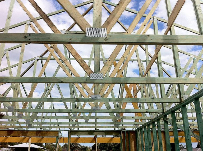 Roof Trusses - Sunshine Mitre 10