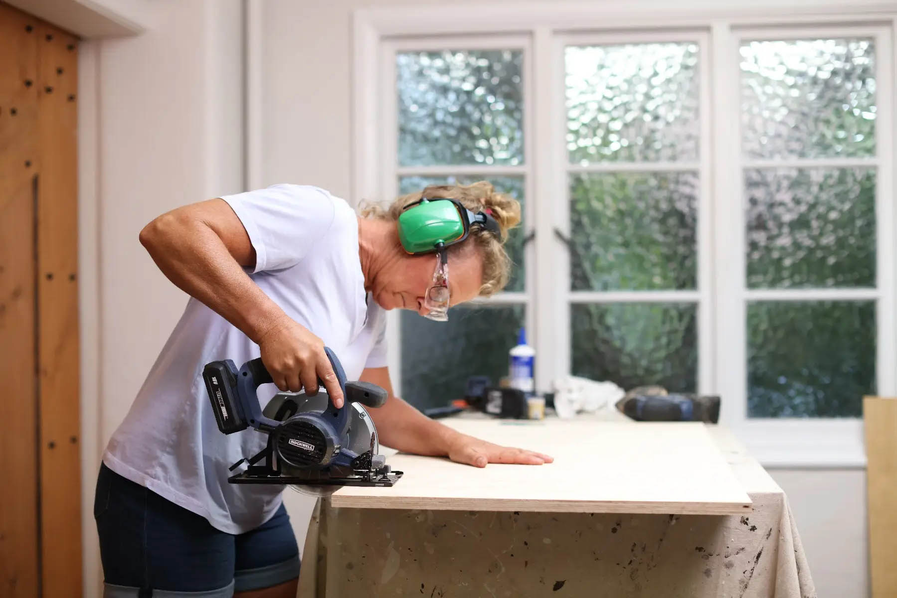 How to make a couch sleeve - Sunshine Mitre 10